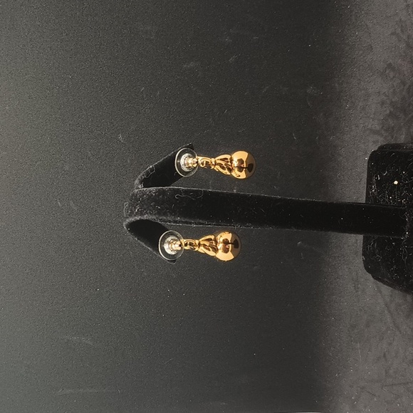 Vintage | Jewelry | Vintage Unmarked Gold Tone Sphere Pierced Earrings ...